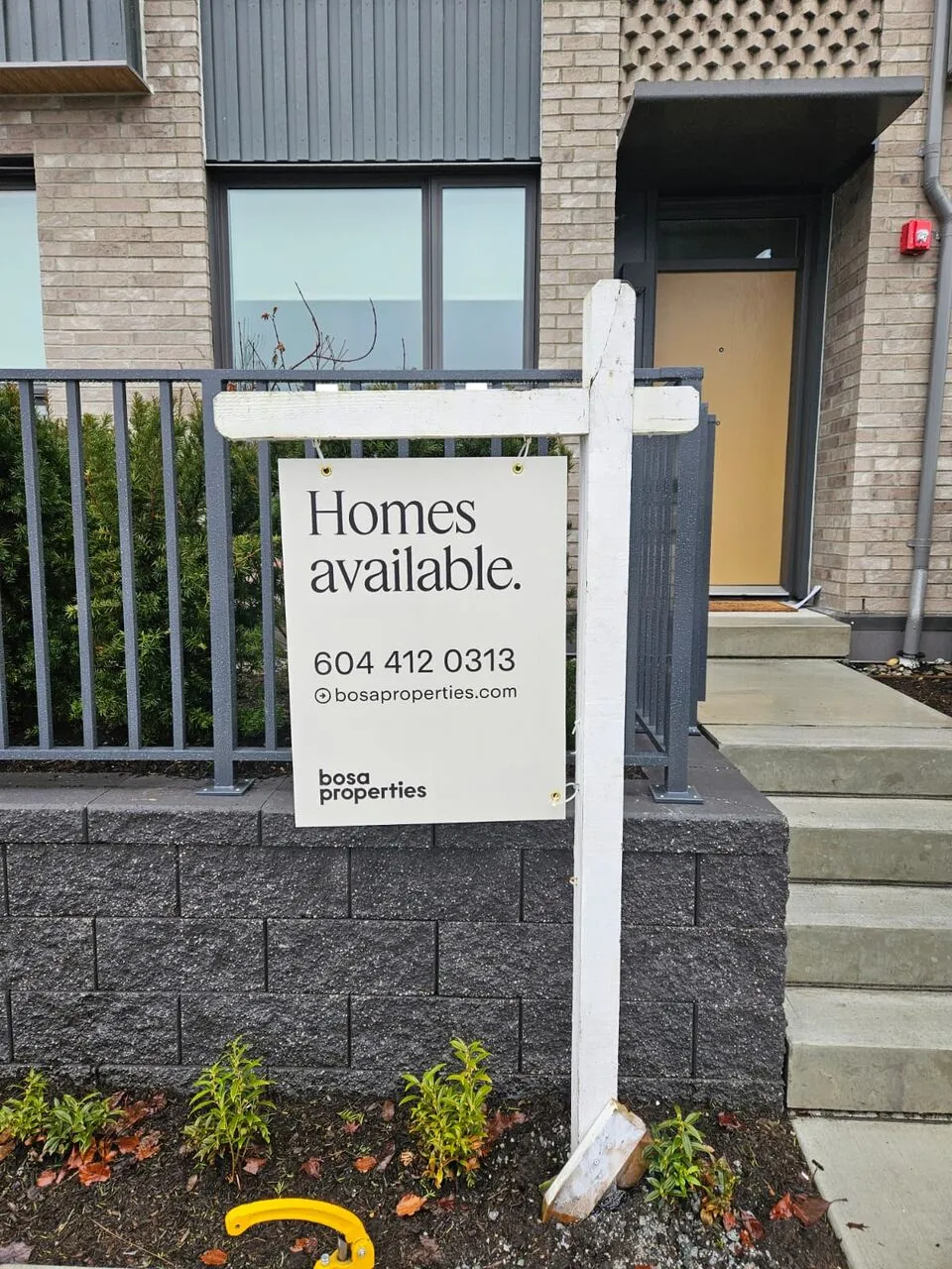 Real Estate Signage & Construction Site Signage - Can-Design